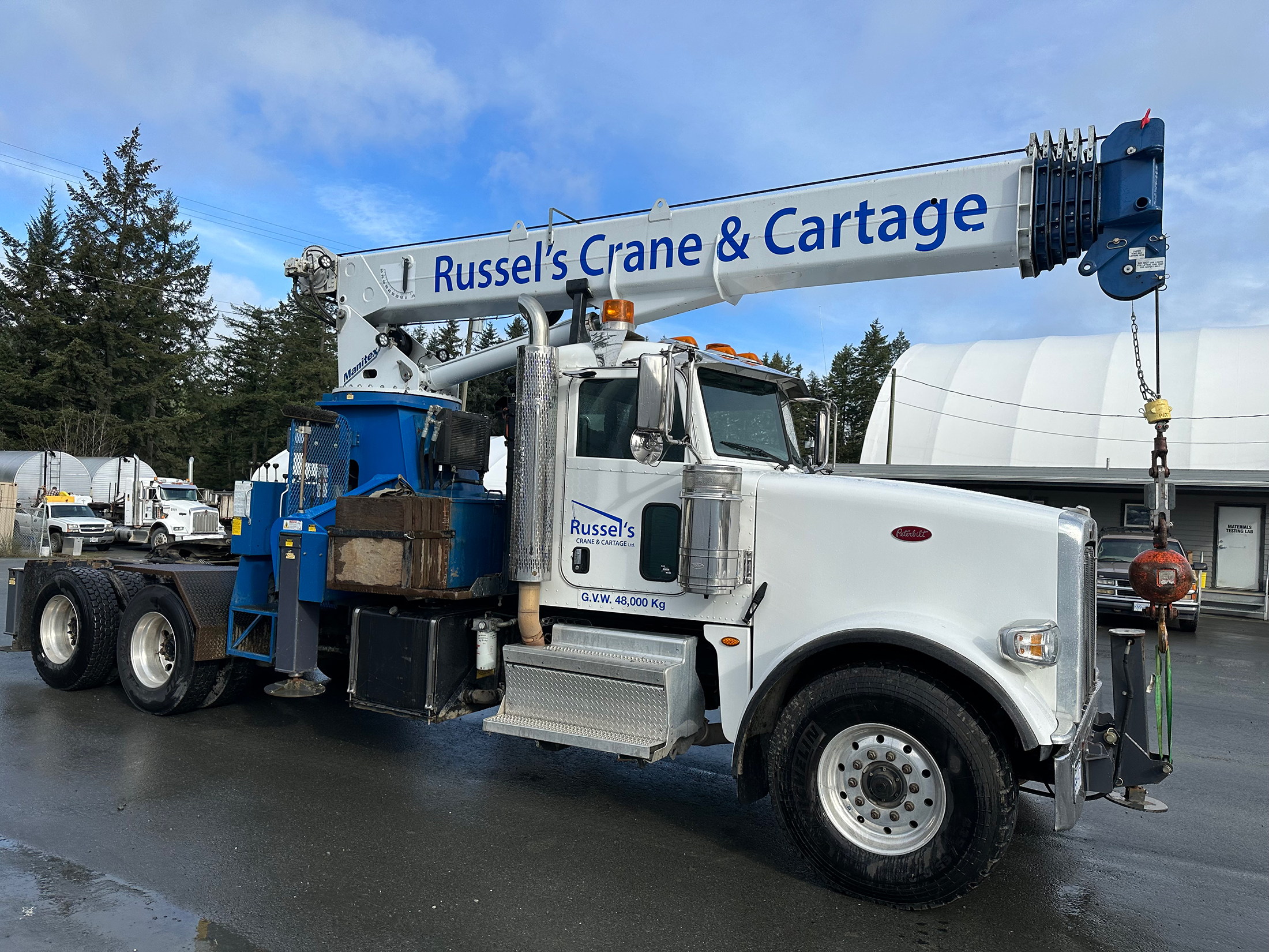 Russle's Crane & cartage